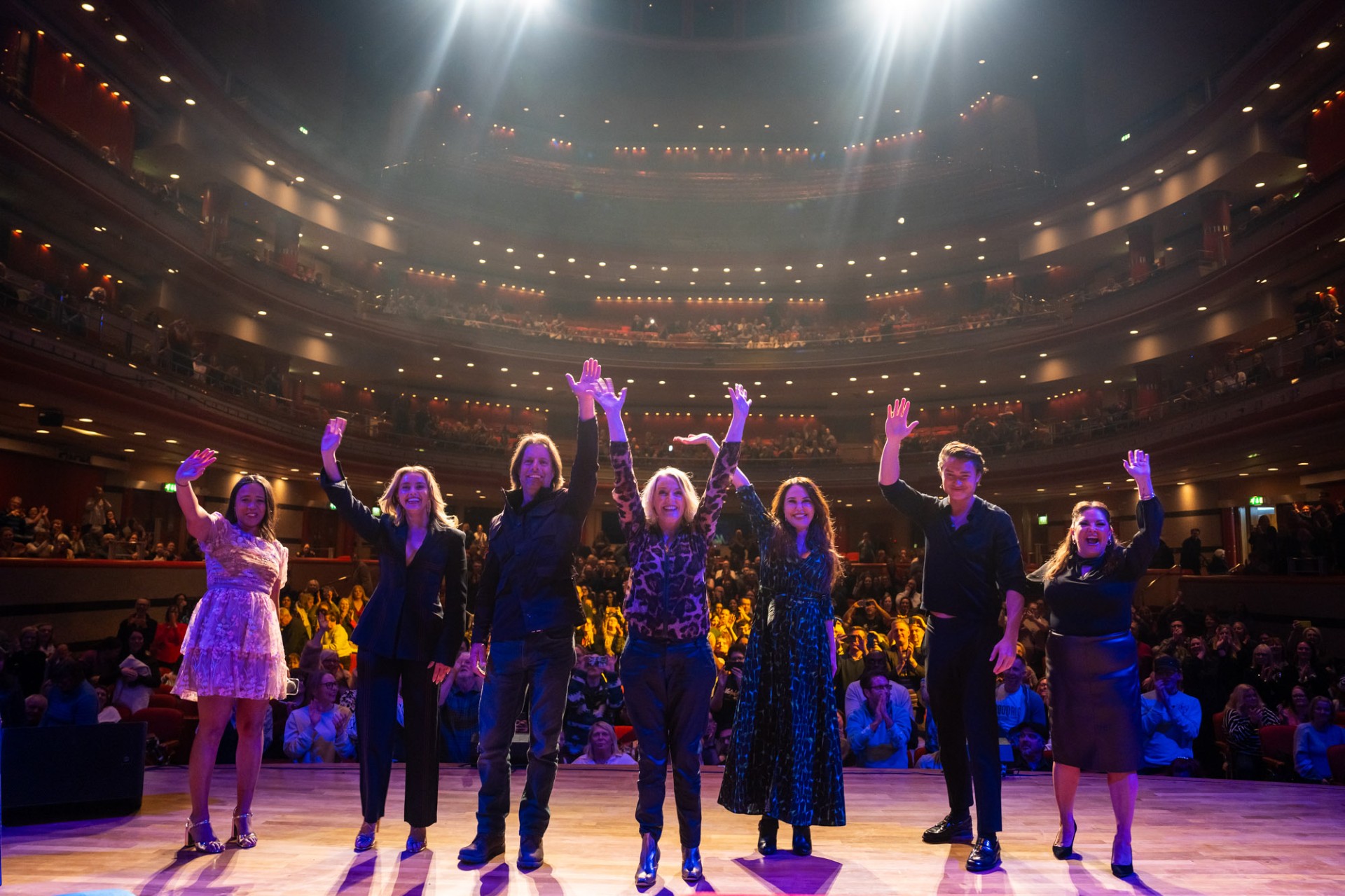NEIGHBOURS 40TH ANNIVERSARY OPENS TO STANDING OVATION AT BIRMINGHAM ...